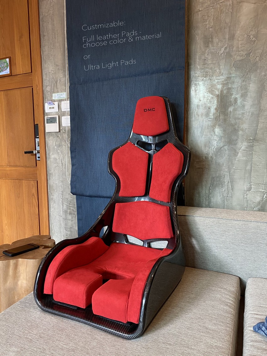DMC Carbon Fiber Race Seat – Precision, Performance, and Bespoke ...
